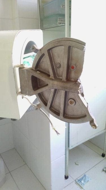 Research Lab Autoclave Safety: Bad Doors and Autoclave Explosions Research Lab Autoclave Safety: Bad Doors and Autoclave Explosions